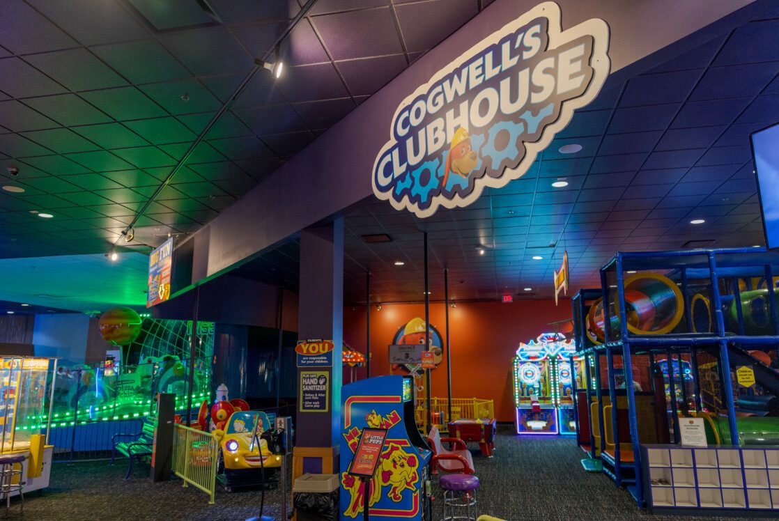 Rides & Attractions | Amazing Pizza Machine