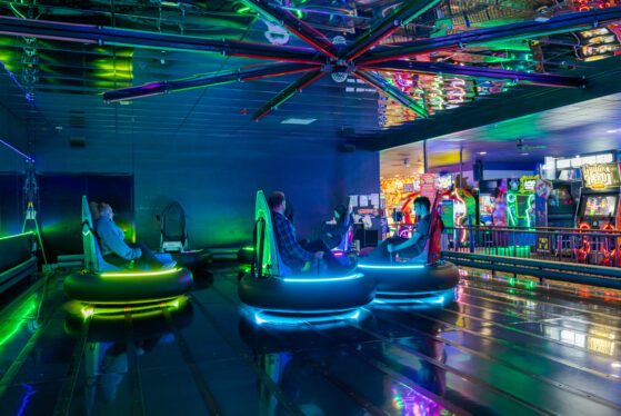 Rides & Attractions | Amazing Pizza Machine