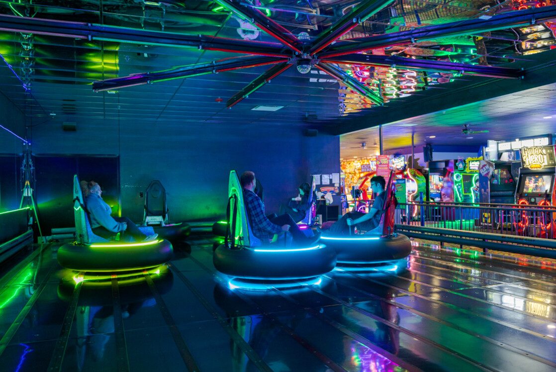 Rides & Attractions | Amazing Pizza Machine