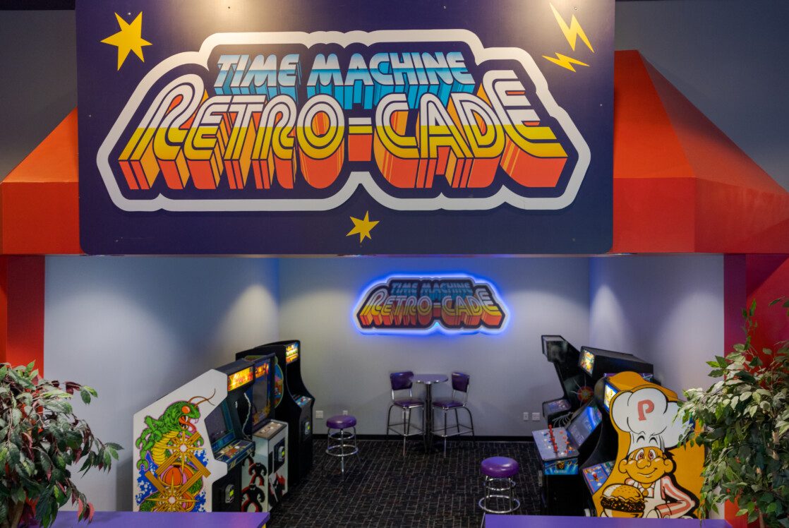 Rides & Attractions | Amazing Pizza Machine